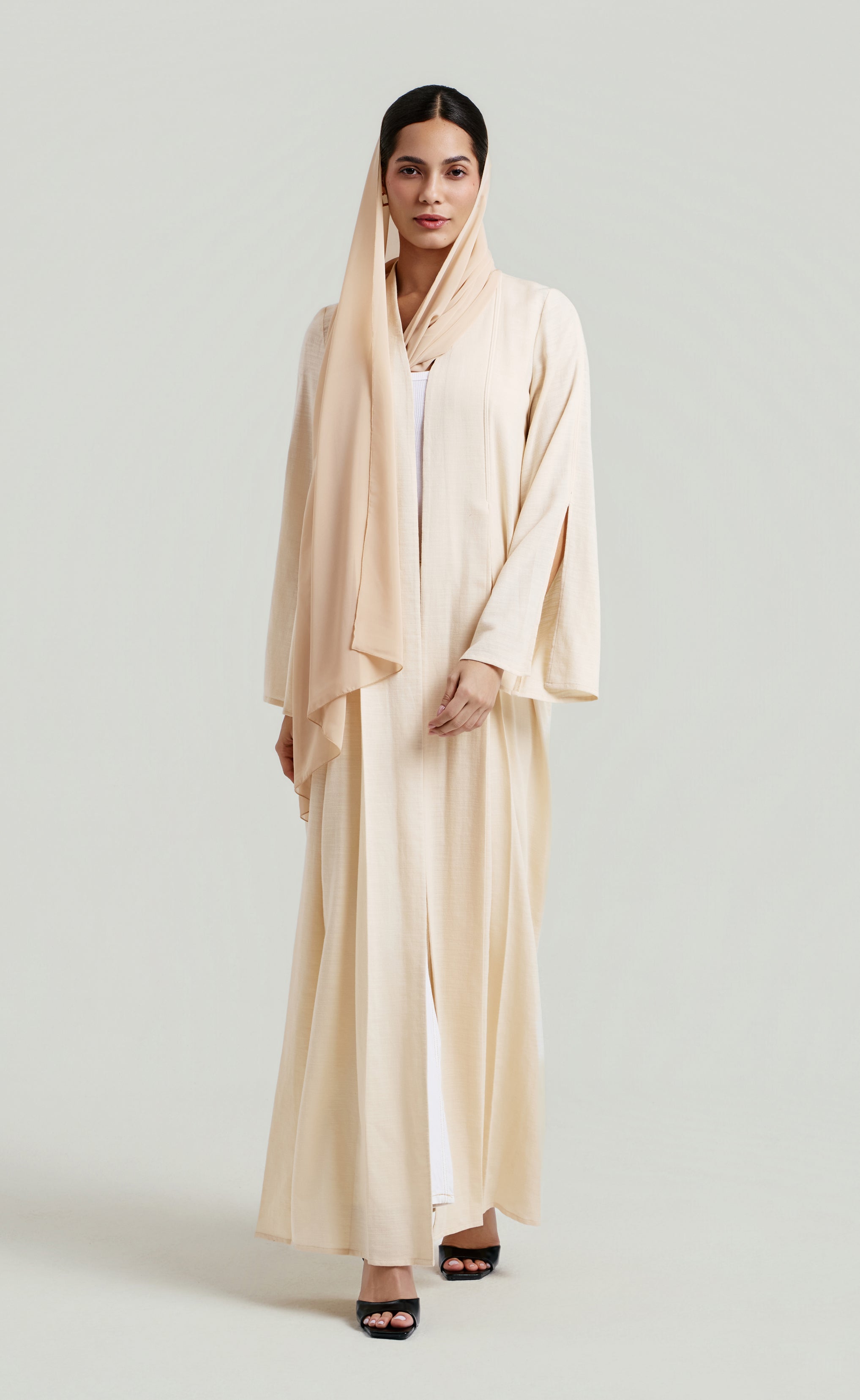 Khadeja Abaya – Chase
